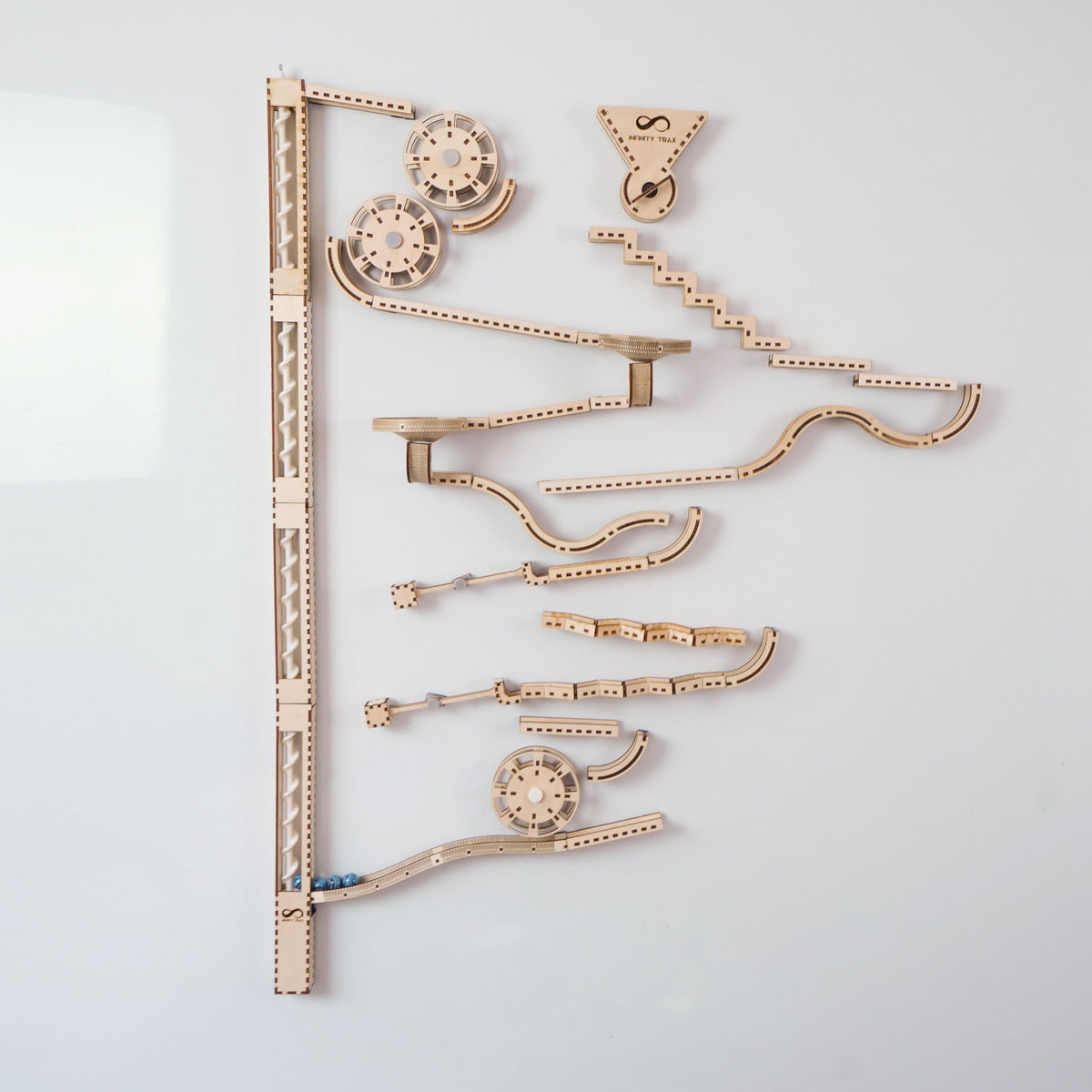 Infinity Trax | Standard Pack (36 Pcs) with Battery Powered Screw Lift ...